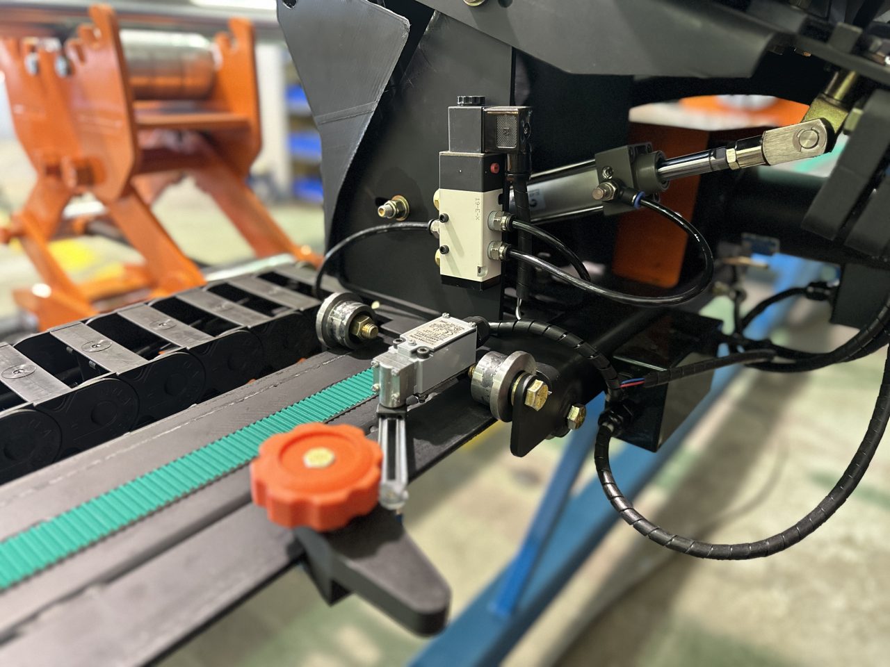 Hydraulic Rod Polisher | Rod Polishing Machine | Saskatoon SK ...
